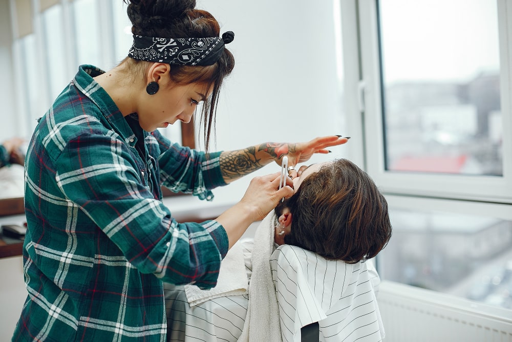 Liberte sua paixão pela barbearia: guia para dominar a arte